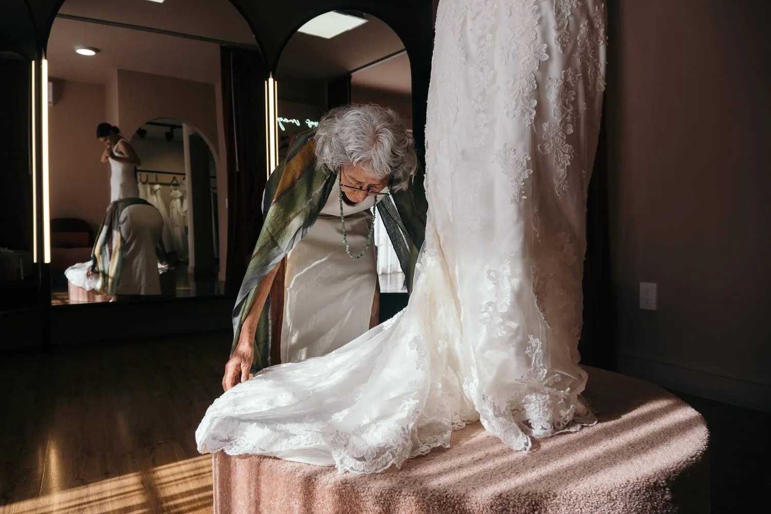 What to Expect During Your Bridal Gown Fittings - Bride Life Style