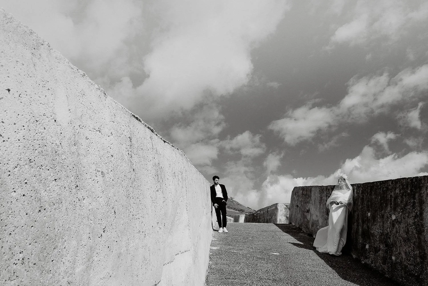 Capture precious moments in an engagement photo shoot - Bride Life Style